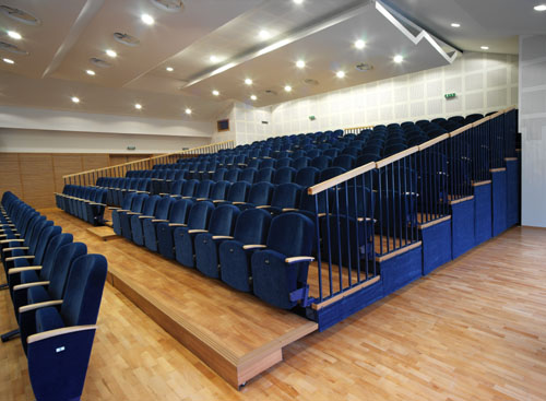 Telescopic platforms for Theatre&Cinema - Seda Sport